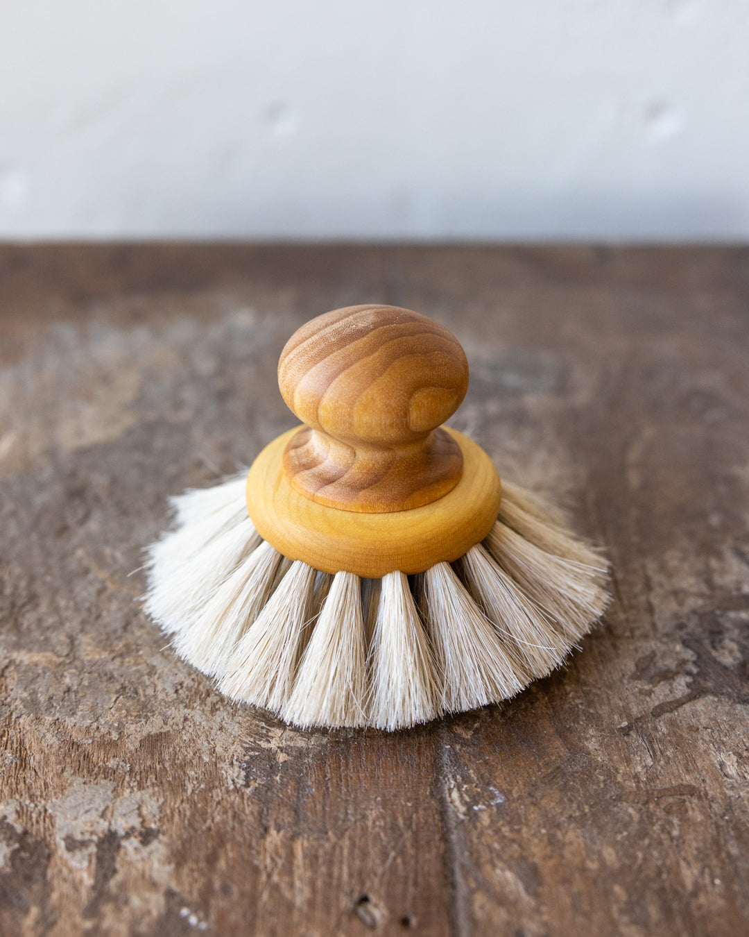 Round Horsehair Brush – Viand Mercantile
